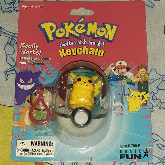 Pokemon | Other | New 999 Pokemon Pikachu Pokeball Keychain Vintage 9s ...